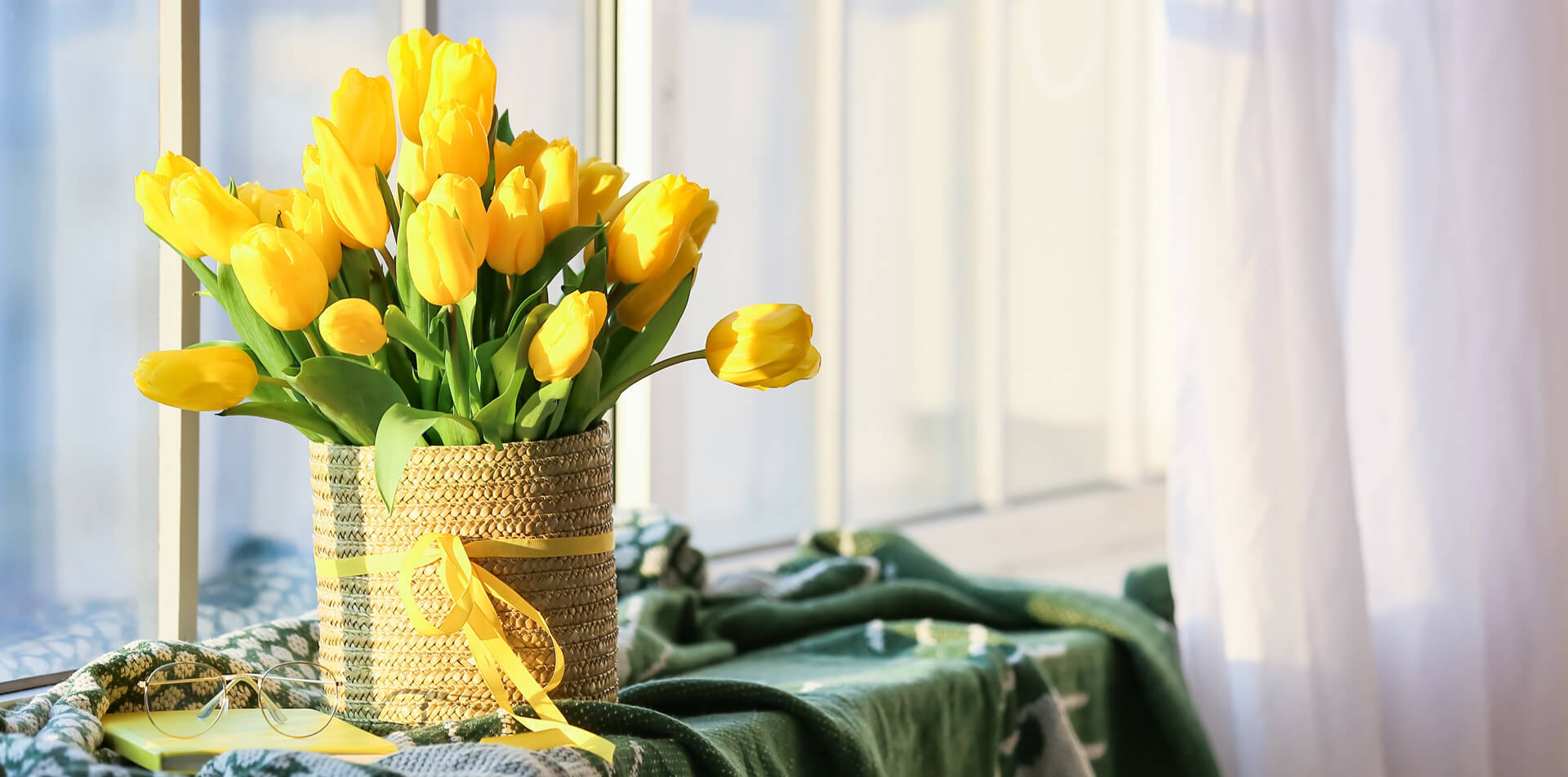 Toronto Flower Delivery - Free Same-Day Delivery- Toronto's #1 Florist ...