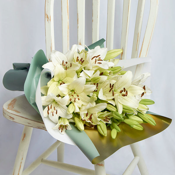 Lily Gifts | Crisp Snow Lily Bouquet - Toronto Blooms